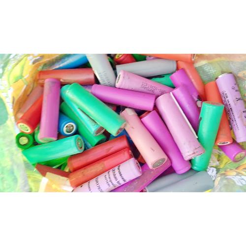 Jual Battery 18650 17650 lithium, Ni-Mh kondisi Rusak - Tidak Berkarat ...