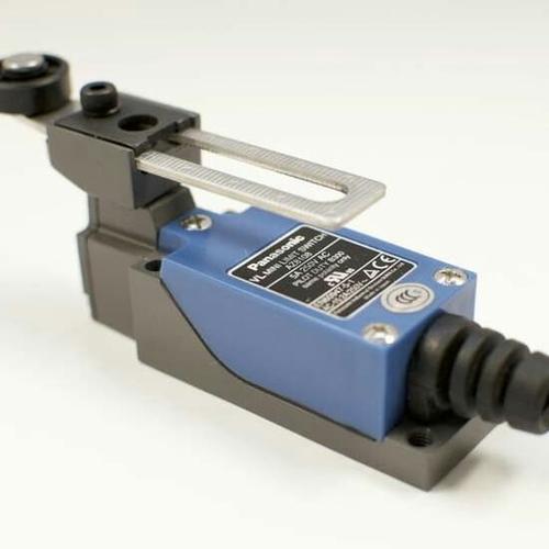 Jual Limit Switch Panasonic AZ8108 / Panasonic Limit Switch / AZ8108 ...