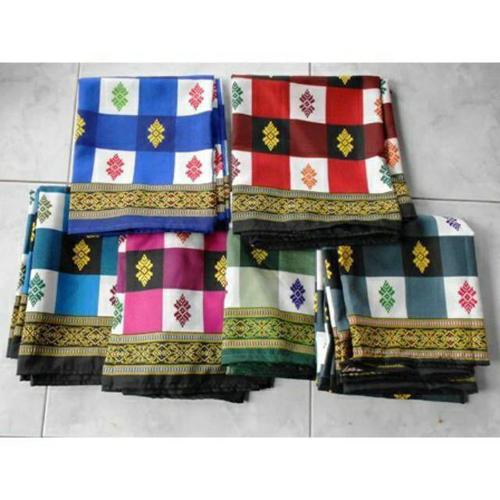 Jual Sarung Catur Kotak Motif Prada Khas Bali / Sarung Kotak Catur ...