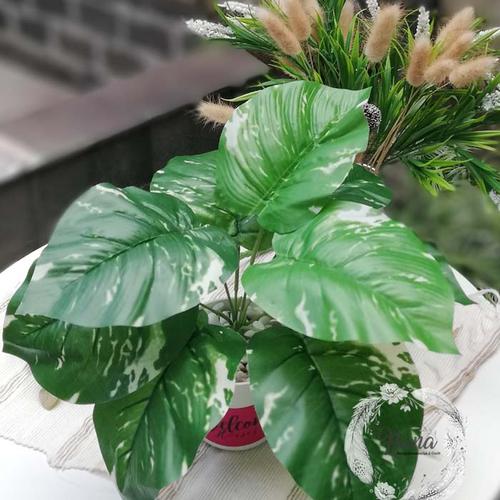Jual Daun Tanaman plastik/ daun artifisial/ bunga imitasi/ daun palsu ...