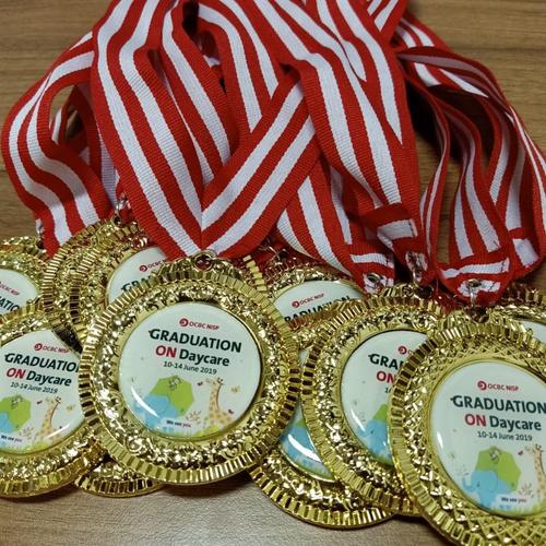 Jual Medali Mendali Logam Medali set Plus Tali Medali Custom Logo ...