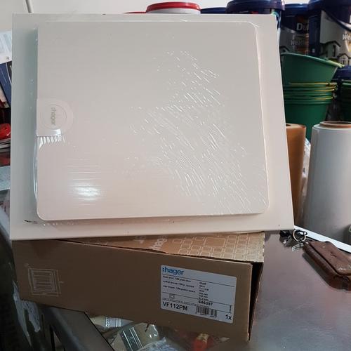 Jual box mcb hager 12 grup VF112PM inbow - Jakarta Barat - CENTRAL ...