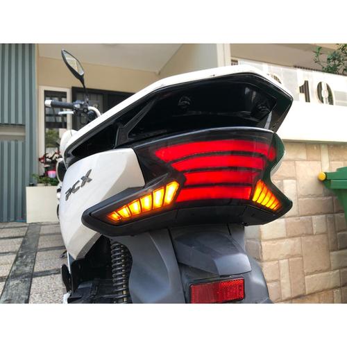 Jual Lampu Stop PCX 150 Plus Running Sein PCX Lokal Full LED NEON by ...