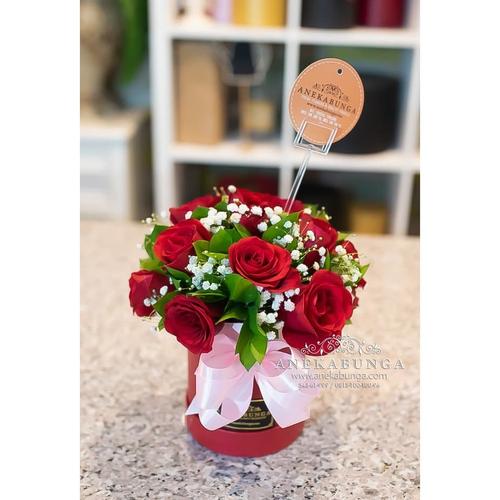 Jual Rangkaian Bunga Mawar Merah Asli Vas Fresh Rose Flower Anniversary ...