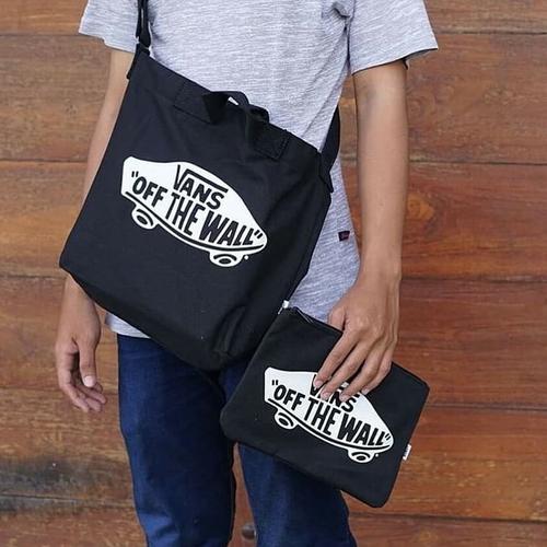 Jual VANS TYPE : Logo Canvas 2 Set Shoulder Bag & Pouch - Kab ...