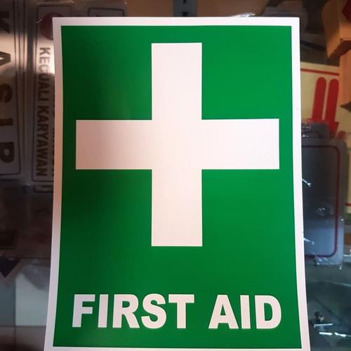 Jual SIGN STICKER LABEL K3 RAMBU FIRST AID UKURAN 15X20CM - Jakarta ...