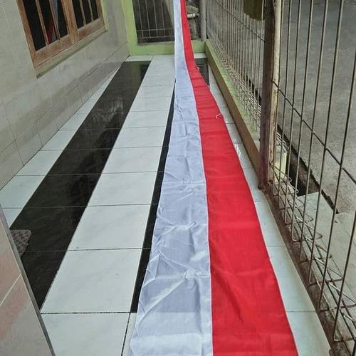 Jual Bendera Umbul Umbul Layur Merah Putih Ukuran 5 Meter - Resplang 5 ...