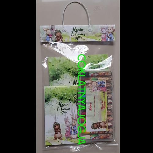 Jual Goodie Bag isi Buku Aktivitas, Memo & Crayon Standar Tema Peter ...