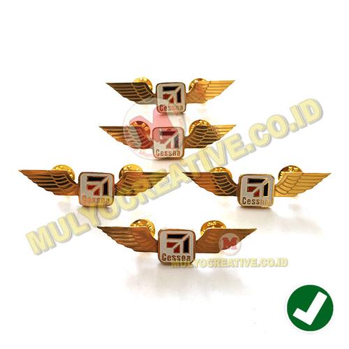 Jual Lencana Pin Wing Logo Pesawat Cessna Pin Aksesoris Pilot Murah ...