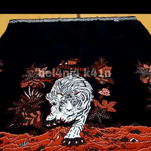 Jual Kain Batik Sarung Motif Macan Ukuran Dewasa - Sarung Harimau Putih ...