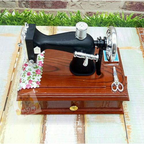 Jual Kotak perhiasan / Kotak musik mesin jahit / Jewelry Music Box ...