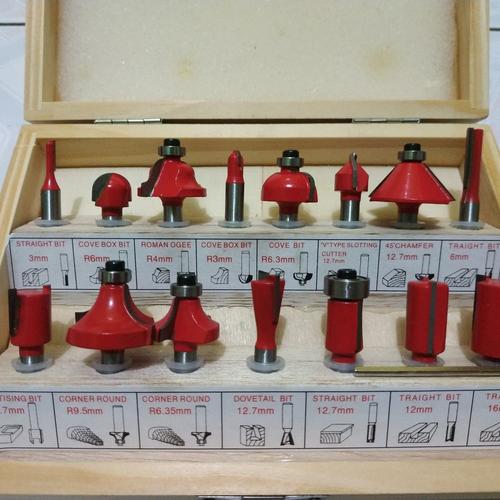 Jual Mata Trimmer Mesin Profil Kayu 15 Pcs Router Bit Set 6,35mm Shank ...