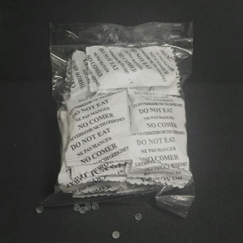 Jual Silica Gel / Pengawet Sepatu, Tas, Makanan kering - Jakarta Barat ...