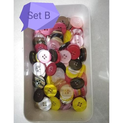 Jual Kancing plastik besar 2 cm mix 10 warna random 50/100 pcs - Kota ...