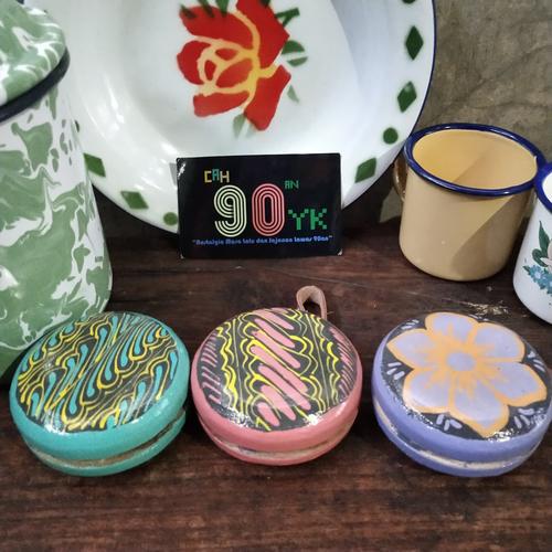 Jual YOYO Kayu Motif BATIK Jadul 90an Warna Warni Besar 7cm .MURAH ...