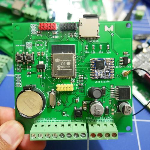 Jual LoRa node esp32 + uno 923mHz sx1276 - Kota Medan - iotles | Tokopedia