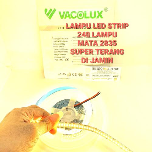 Jual LAMPU LED STRIP IP 33 MATA 2835 240 LED VACOLUX SUPER TERANG ...