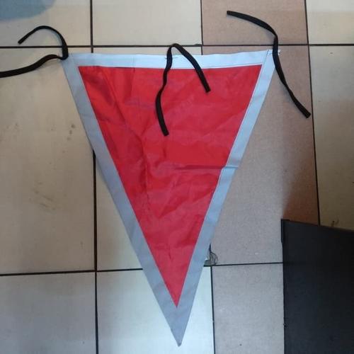 Jual bendera flagman bendera segitiga termurah - Jakarta Barat - Istana ...