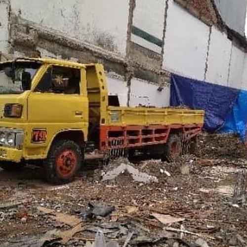 Jual Urugan puing / beli puing / Truk engkel 3m3 / Jabodetabek / sample ...