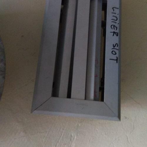 Jual Linear Slot Grille 10x40cm Warna Natural Aluminium - Jakarta Timur ...