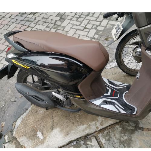 Jual KARPET HONDA GENIO HITAM SILVER ANTI SOBEK - Jakarta Barat ...