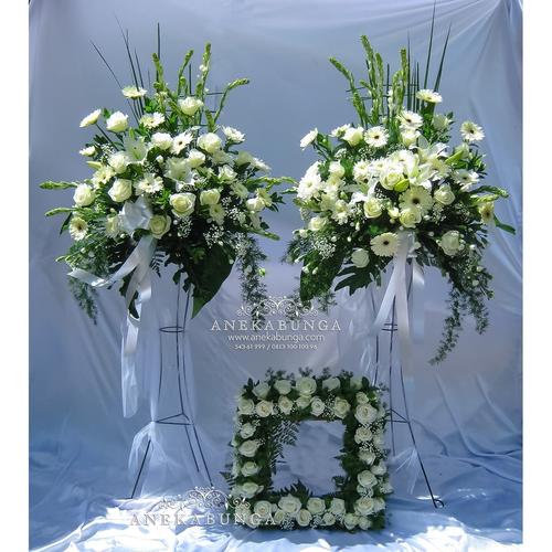 Jual Standing Flower Bingkai Foto Besi Karangan Bunga Duka Cita ...