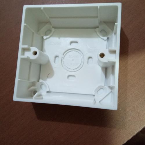 Jual Outbow dus Boss ob Kotak Segi Putih ukuran Schneider Clipsal ...