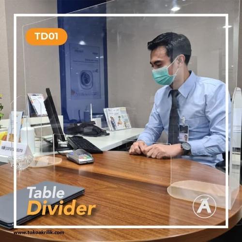 Jual Pembatas meja acrylic/ table divider/ penyekat meja akrilik ...