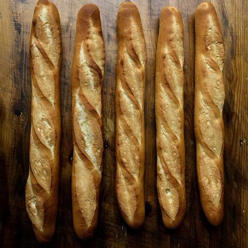 Jual ROTI PERANCIS BAGUETTE PANJANG 45cm/ FRENCH BREAD GRANDPAS 45cm ...