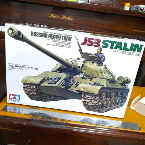 Jual 1:35 Tamiya JS3 STALIN Russian Heavy Tank IS-3 mokit - Jakarta ...