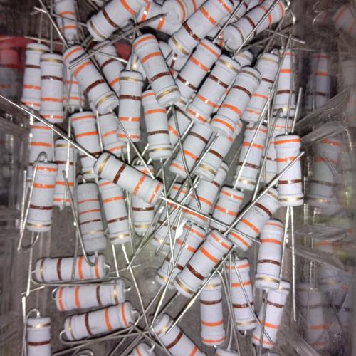 Jual Resistor 330 ohm 330R 330ohm 2watt 2 watt toleransi 5% - Kota ...