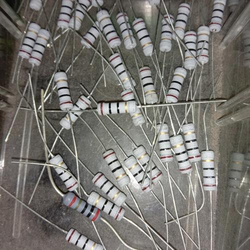 Jual Resistor 10 ohm 10R 10ohm 1watt 1 watt toleransi 5% - Kota Depok ...