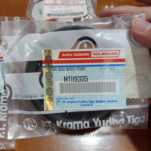 Jual Mitsubishi Seal Roda Depan MT119305 Mitsubishi Colt PS100 Dobel ...