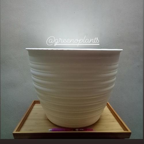 Jual Pot Plastik Tanaman Bunga Model Tawon Putih Tipe 35 - Kota ...