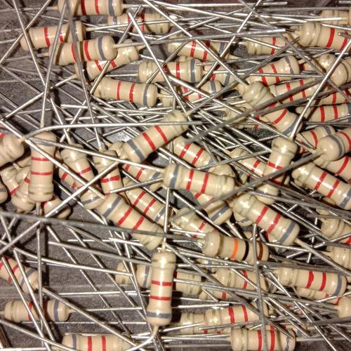 Jual Resistor 8k2Ohm 8k2 0.2watt 1/2w toleransi 5% - Kota Depok - PCM ...