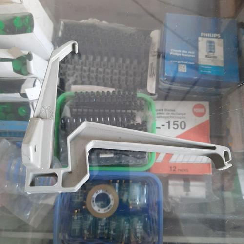 Jual klem / gantungan / cantolan penyangga talang kotak pvc - Kota ...