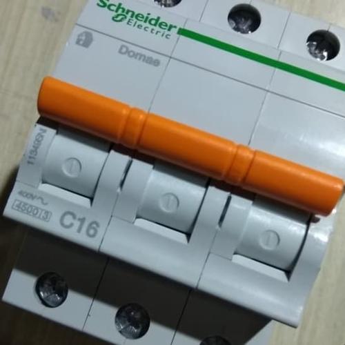 Jual mcb 16A 3 phase SCHNEIDER - 16 - Jakarta Pusat - matrlial listrik ...