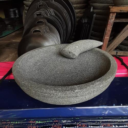 Jual cowet mutu / cobek ulekan bubut batu gunung diameter 16cm ...