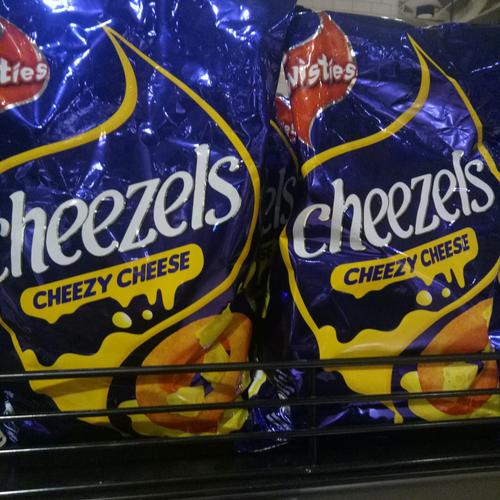 Jual CHEEZEL ORIGINAL CHEESE SNACK 165GR - Jakarta Barat - Hj.Munamah ...