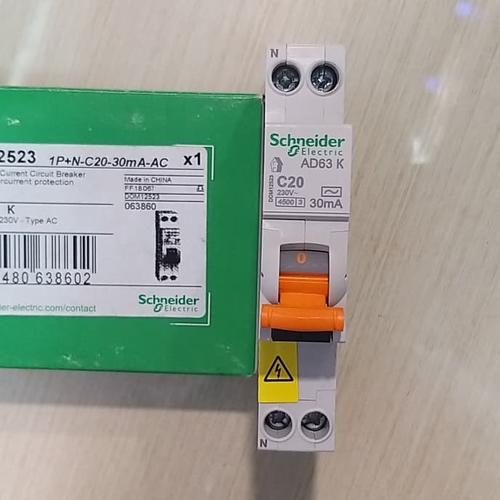 Jual RCBO 20A Slim 1P+N-C20A-30mA Schneider - Jakarta Pusat - Quizel ...