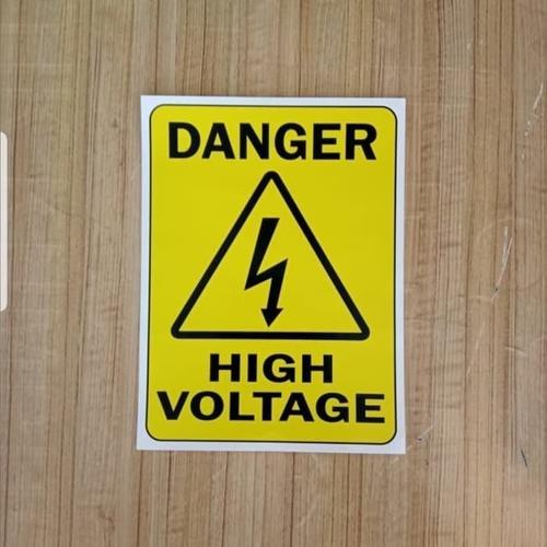 Jual STICKER DANGER HIGH VOLTAGE UK 15X20CM. SAFETY K3 RAMBU SAFETY ...