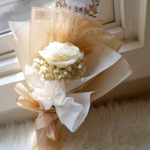 Jual Single Fresh Roses Mixed Dried Flower Bouquet - Kab. Tangerang ...