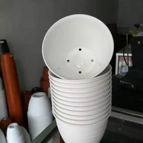 Jual Pot Putih Ukuran 15 Cm - Pot Tanaman - Pot Bunga - Kab. Bogor ...