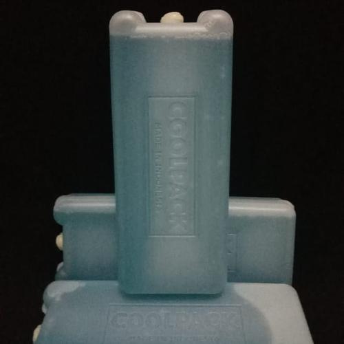 Jual Ice Pack Bata Ice Pack Kotak Blue Ice Pack / Pengganti Dry Ice ...
