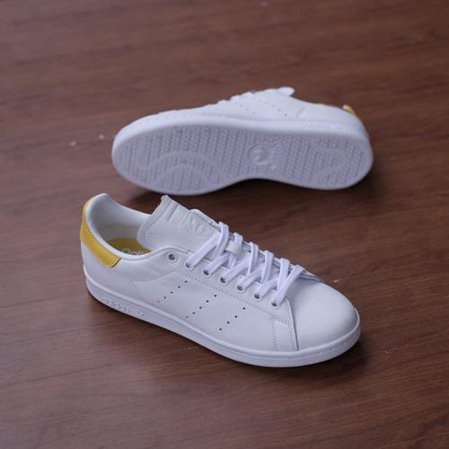 Jual JUAL SNEAKERS ADIDAS STAN SMITH WHITE YELLOW ORIGINAL LEGIT BRAND ...