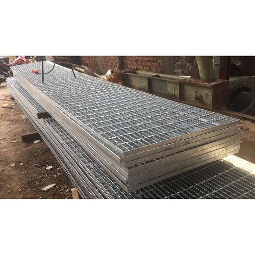 Jual PLATE GRATING GALVANIS 25mm X 4.5mm X 6100mm X 905 Mm. - Kota ...