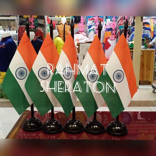 Jual bendera negara india dan tiang meja kayu - Jakarta Pusat - izza28 ...