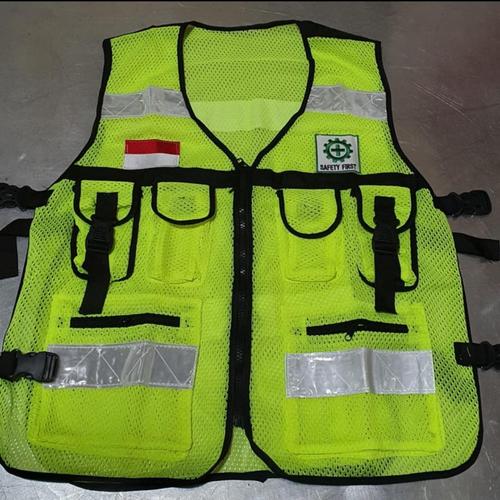 Jual Rompi 6 kantong + logo K3 + bendera (safety vest) - Jakarta Barat ...