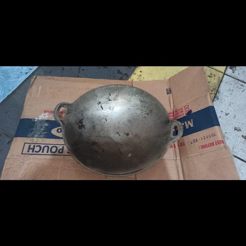 Jual wajan besi cor / kuali uk. 50 cm - Kota Tangerang Selatan ...