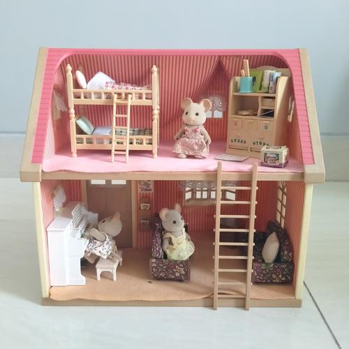 Jual Sylvanian Families Red Roof House/ Rumah Sylvanian 2 tingkat ...